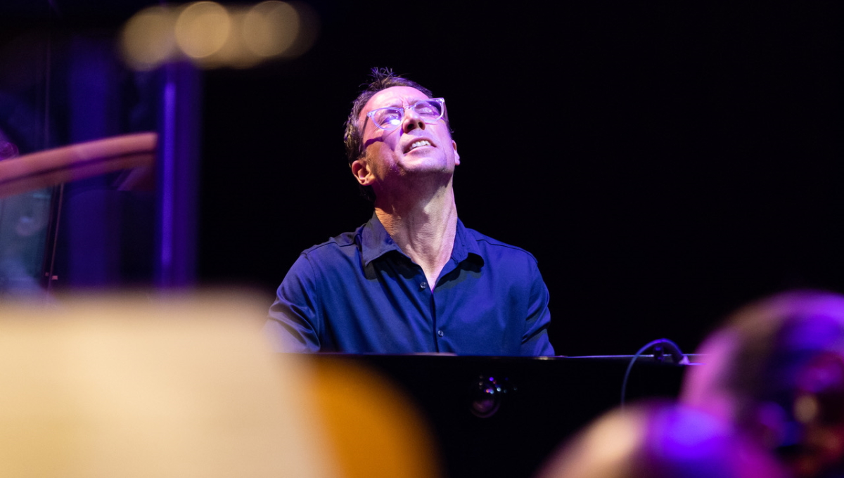 21 Ruh, Tek Müzik: Bill Laurance ve CRR Caz Orkestrası | Dark Blue Notes