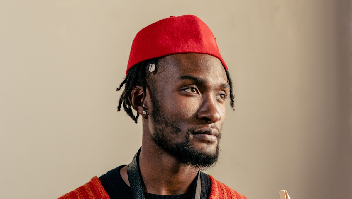 Isaiah Collier: Kara İmparator | Dark Blue Notes