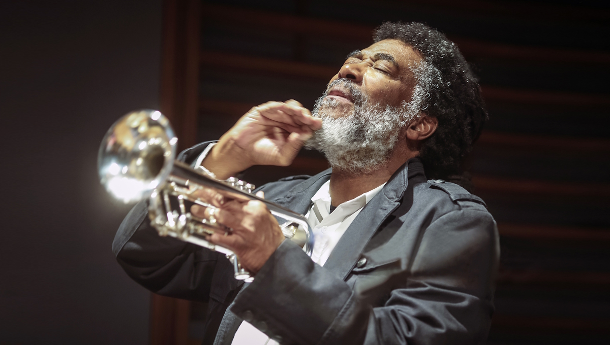 Wadada Leo Smith: Mevlânâ ve Mesnevi Meditasyonu | Dark Blue Notes